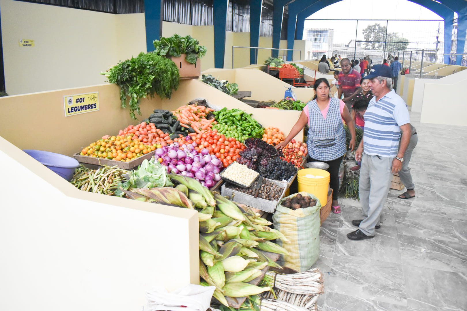 MERCADO MUNICIPAL DE RICAURTE “ELIECER VILLAMAR” ABRE SUS PUERTAS A LOS ...